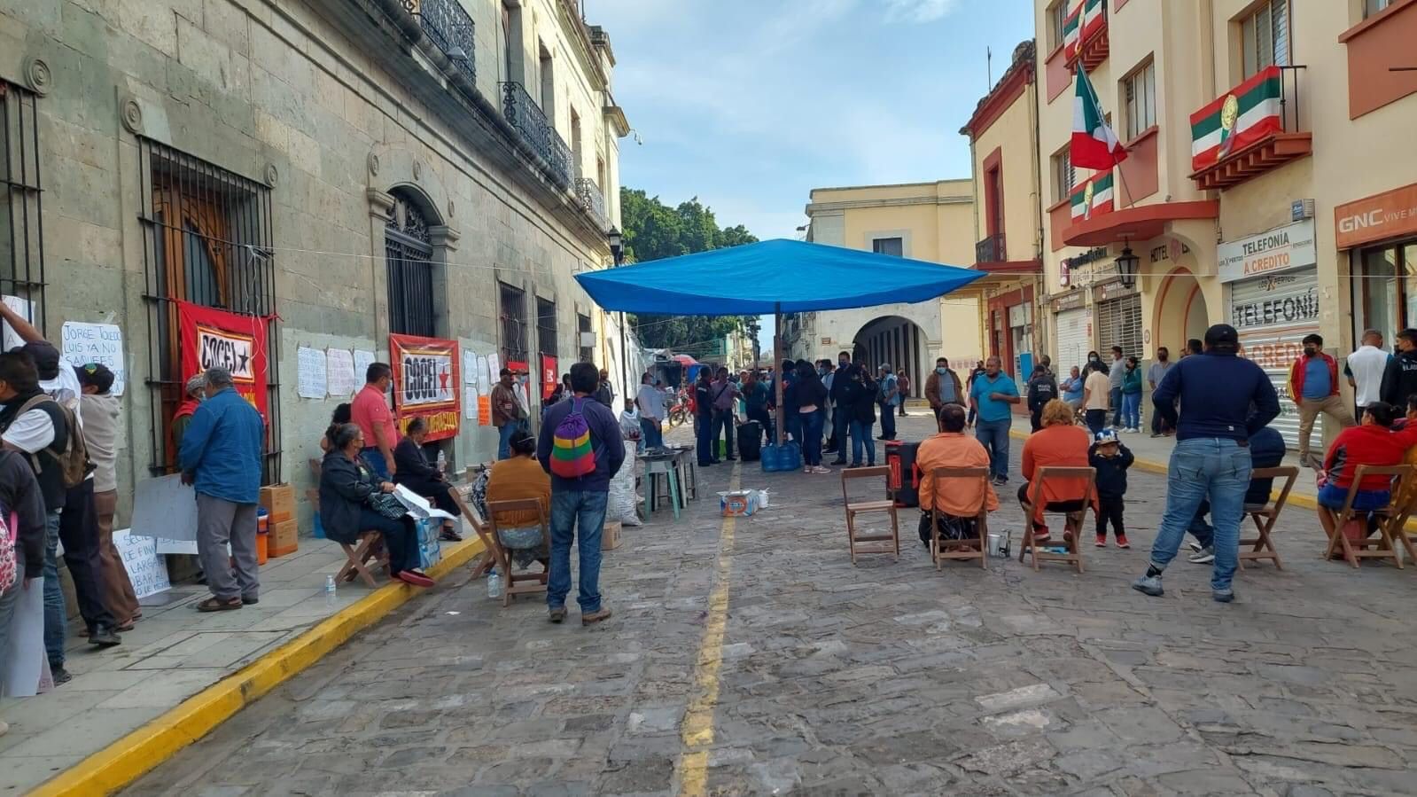 Cocei Nueva Generación, instalan un plantón indefinido en Palacio de ...