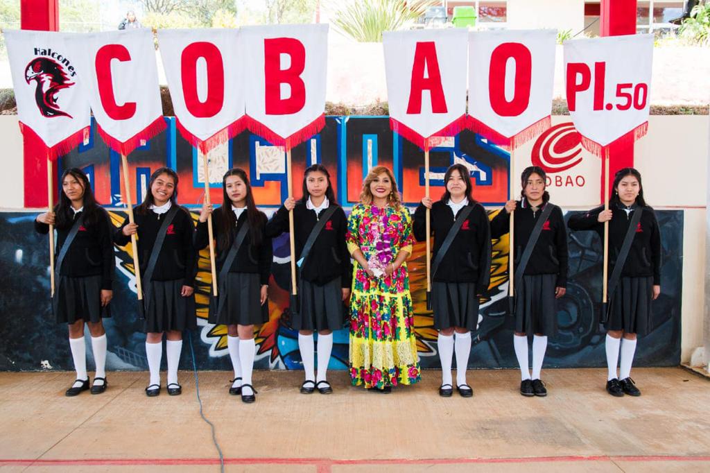 Más de 35 mil estudiantes del Cobao reciben la gratuidad de ...