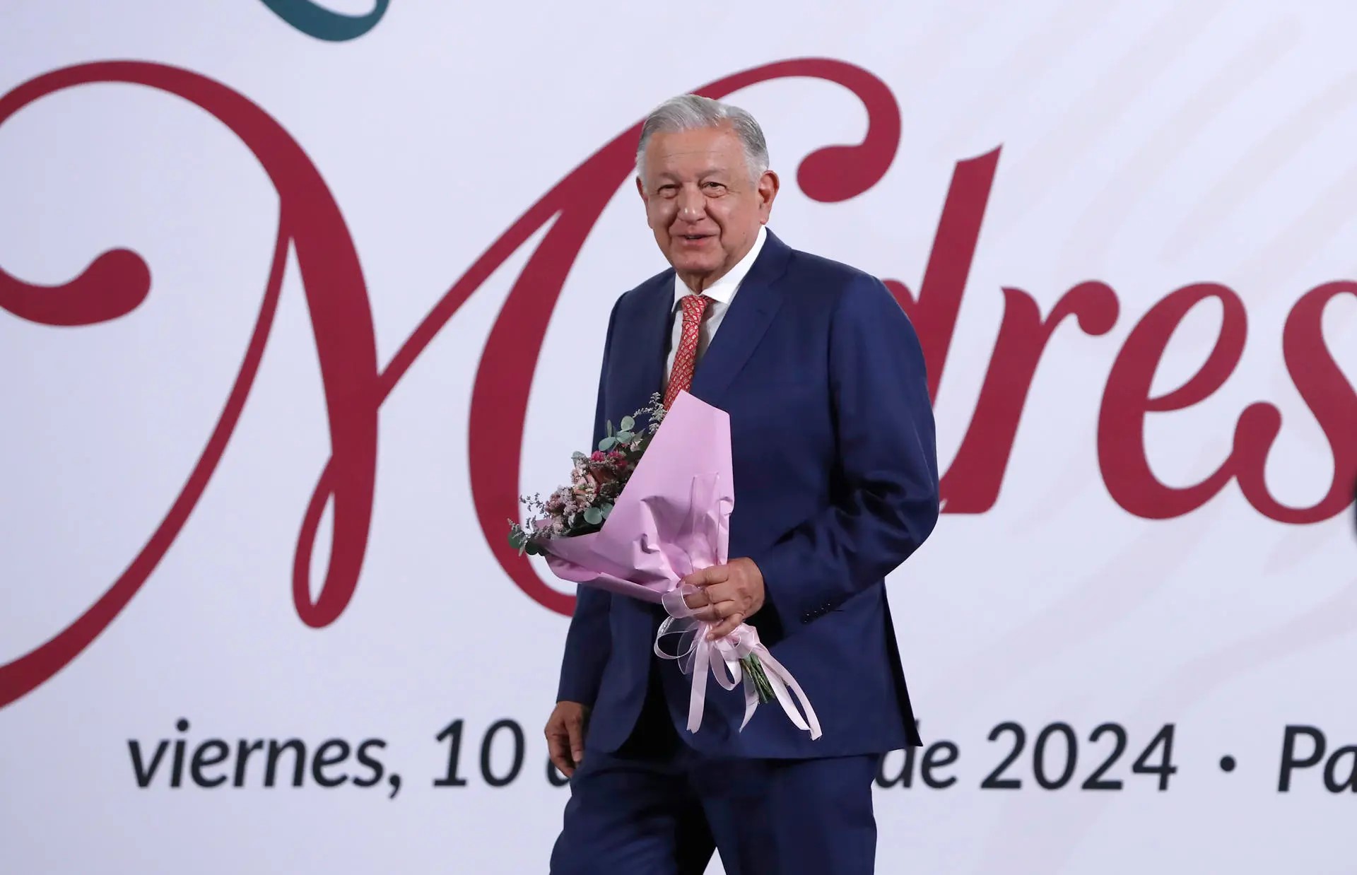 AMLO felicita a las madres de México este 10 de mayo | La Onda Oaxaca